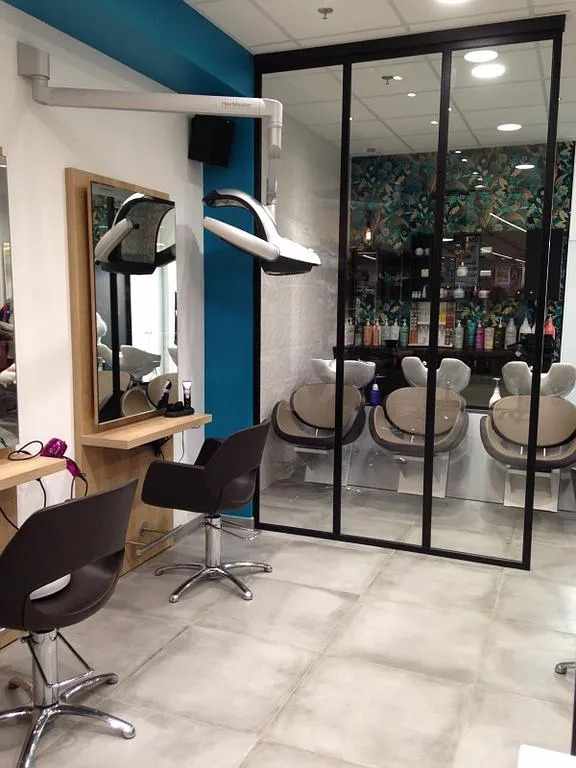 Salon De Coiffure Carquefou